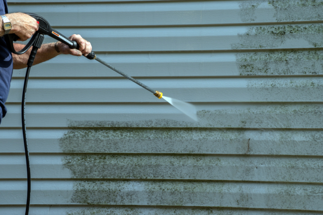 3 Signs It’s Time for Home Exterior Pressure Washing | Prep-Rite Painting